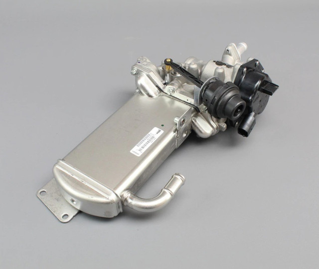Audi Q5 EGR 2.0tdi Cooler for Exhaust Gas Recirculation 03L131512DT for ...