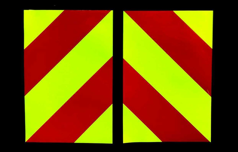 Magnetic Chevrons Reflective + Fluorescent Stripes 30cmx20cm | eBay