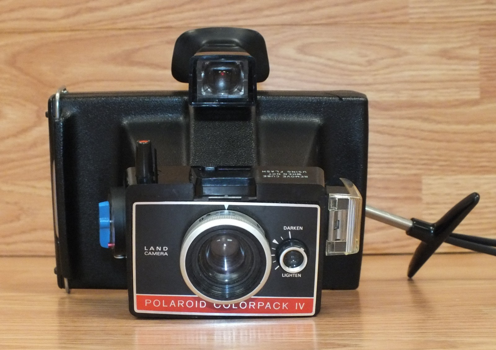 **FOR PARTS** Genuine Vintage Polaroid Colorpack IV Land Camera Body ...