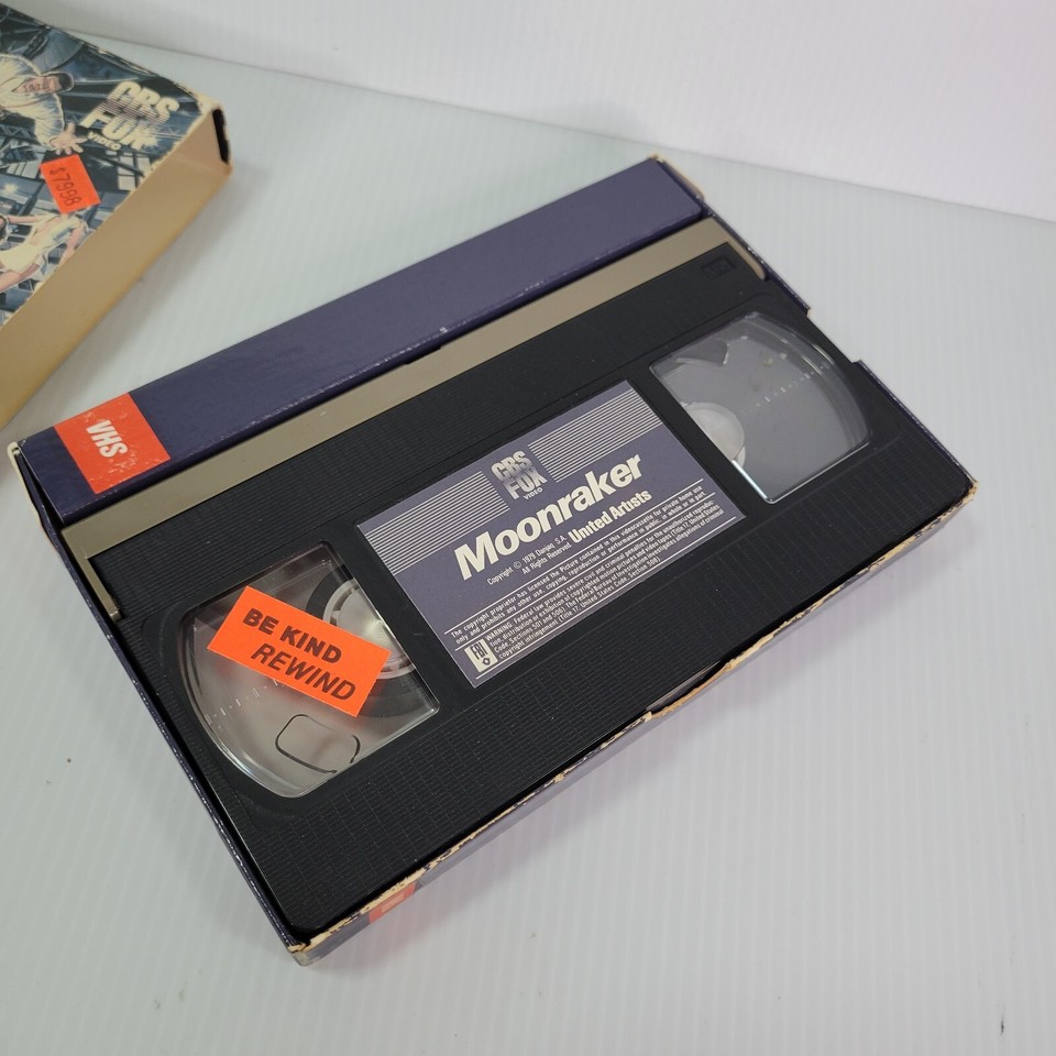 Moonraker VHS James Bond CBS FOX Video 1983 Drawer Box Big Box 1979 HTF ...