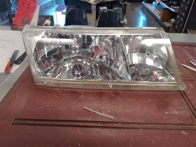 Passenger Right Headlight Fits 99 GRAND MARQUIS 344459 | eBay