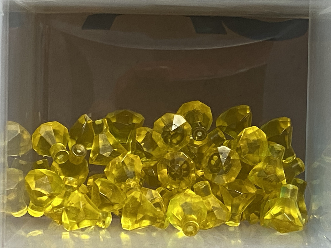 LEGO Parts - Trans-Yellow Rock 1 x 1 Jewel 24 Facet - No 30153 - QTY 40 ...