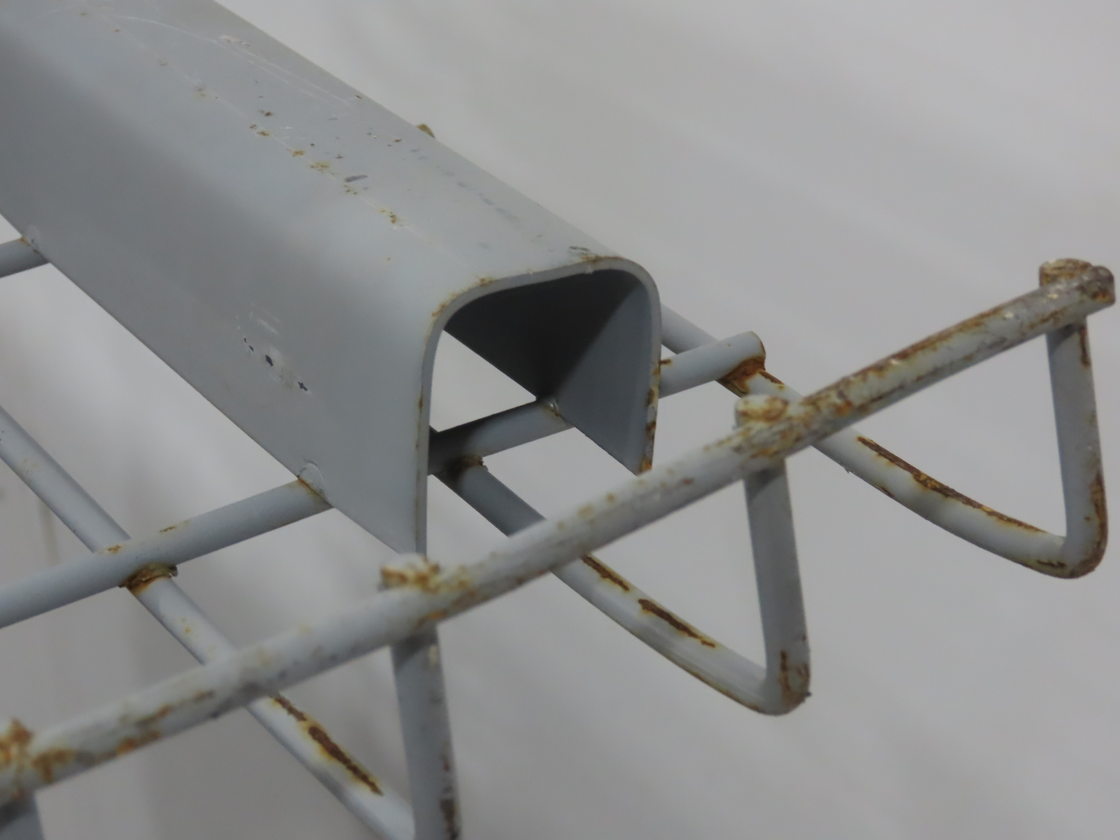 Double waterfall wire deck pallet racking shelf 56" x 36" - Lot of 40 ...