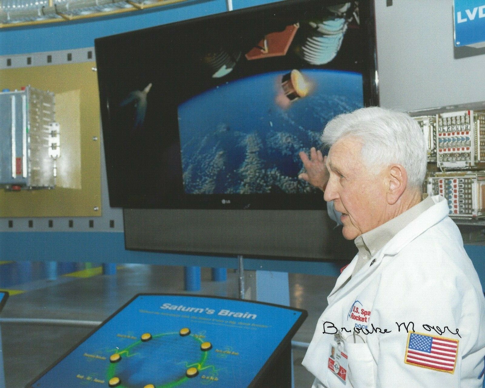 Brooks Moore NASA Engineer Signed REPRINT 8.5 x 11 Photo FREE SHIPPING ...