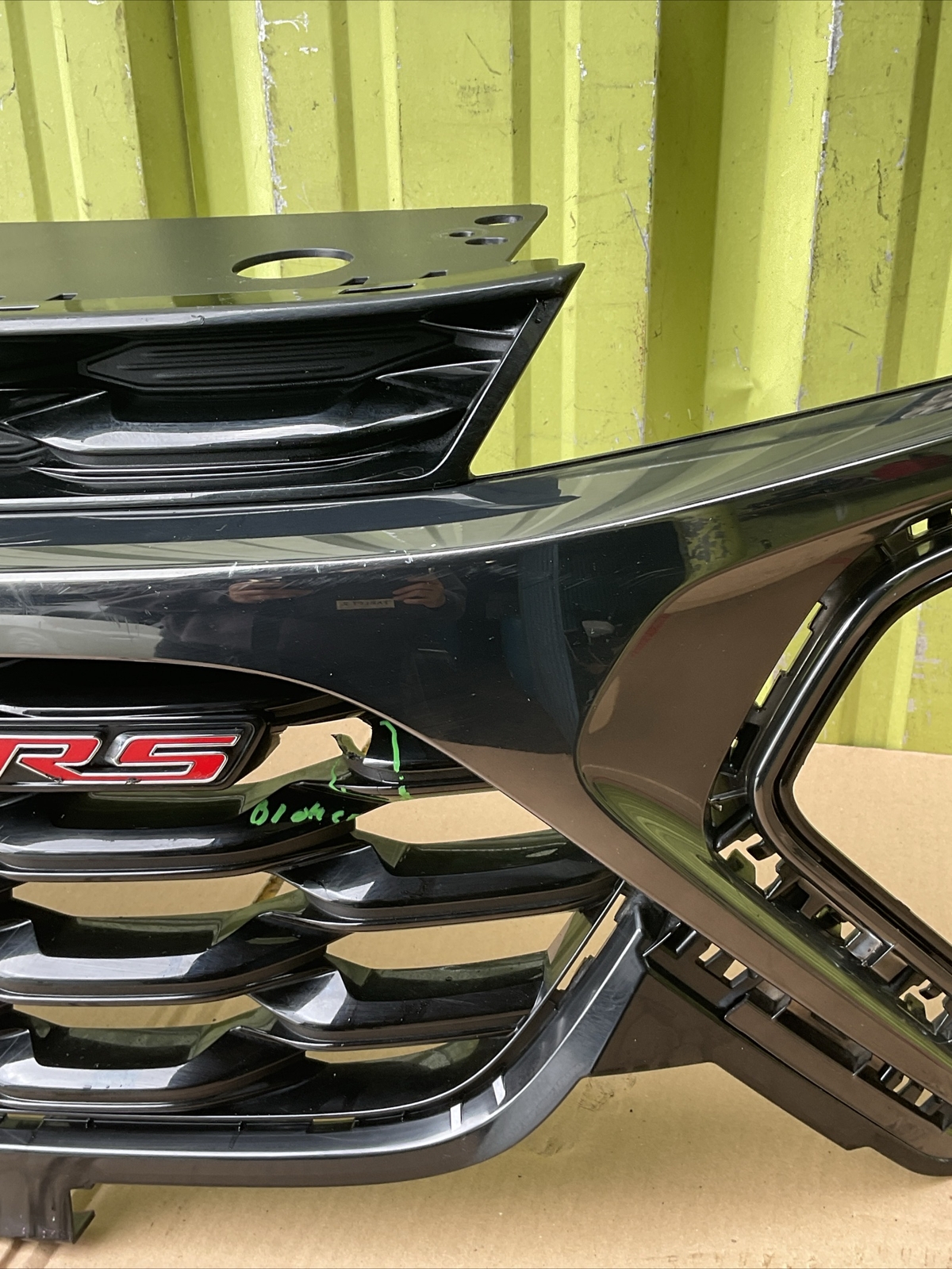 OEM GM Chevrolet 2019 2020 Blazer RS Front Bumper Grille Black Chrome ...