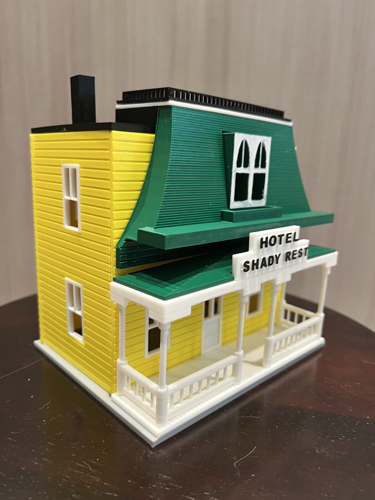 O Scale Petticoat Junction "Shady Rest Hotel" | eBay