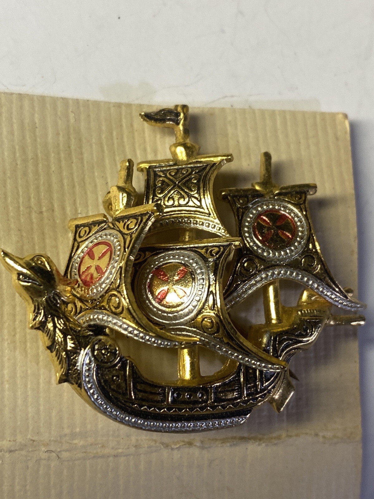 VINTAGE PIN THE ROYAL SHIP OF DAMASCUS SPAIN WESTERN - Gem