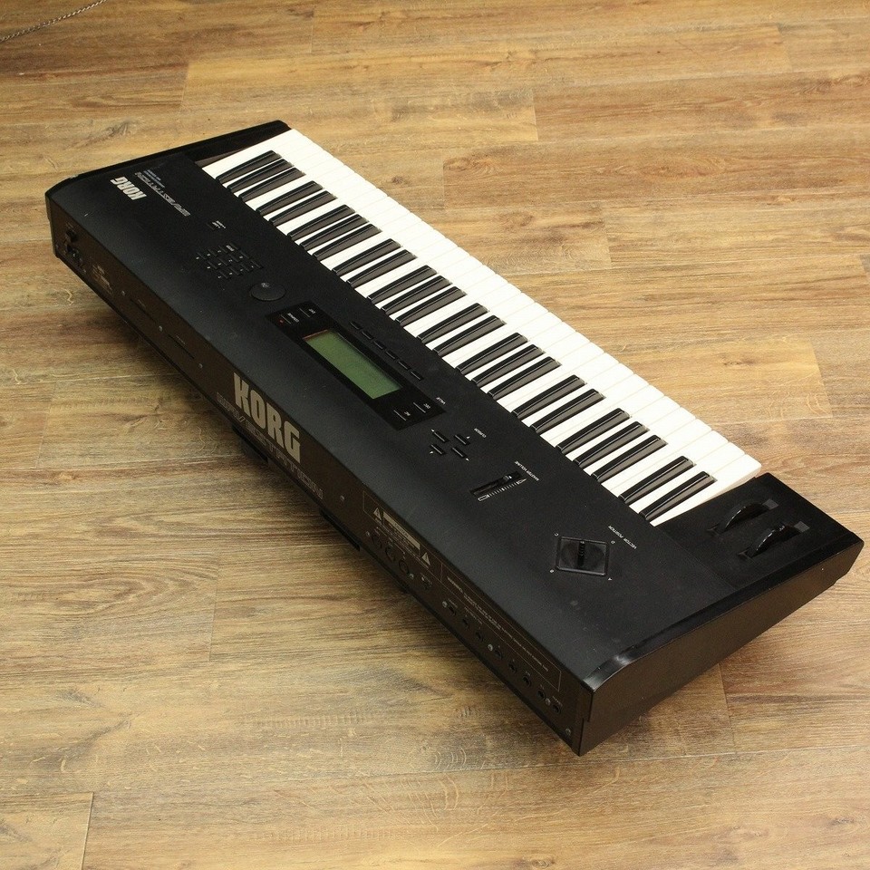 KORG WAVESTATION Vector Synthesis Wave Sequencing Synthesizer 1990 ...