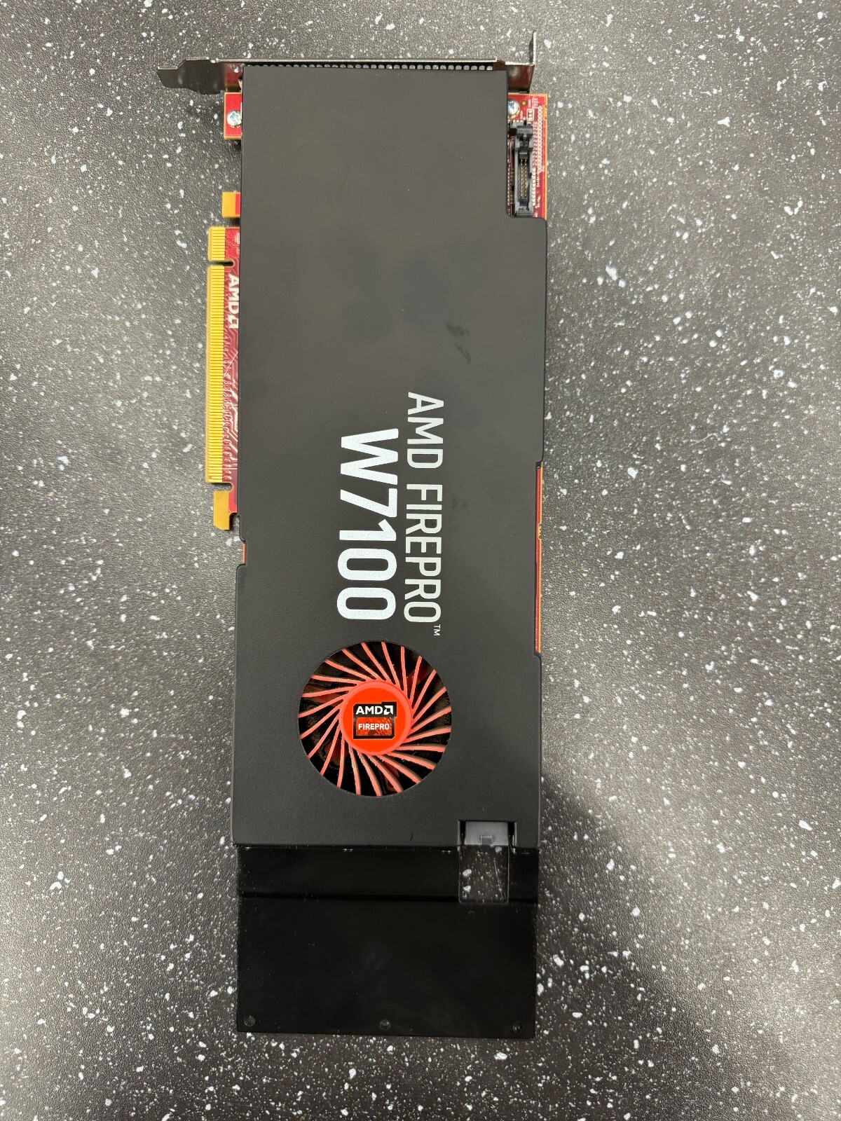 AMD FirePro W7100 8GB GDDR5 Graphics Card 4x DisplayPort | eBay