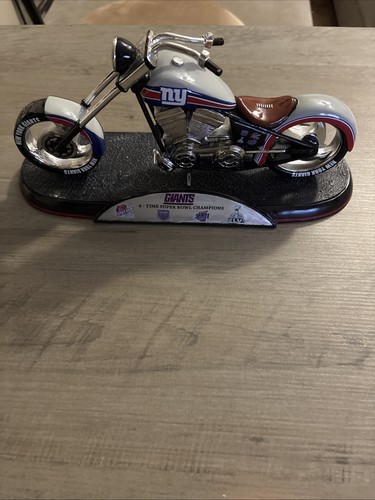 The Hamilton Collection New York Giants Motorcycle Statue | eBay