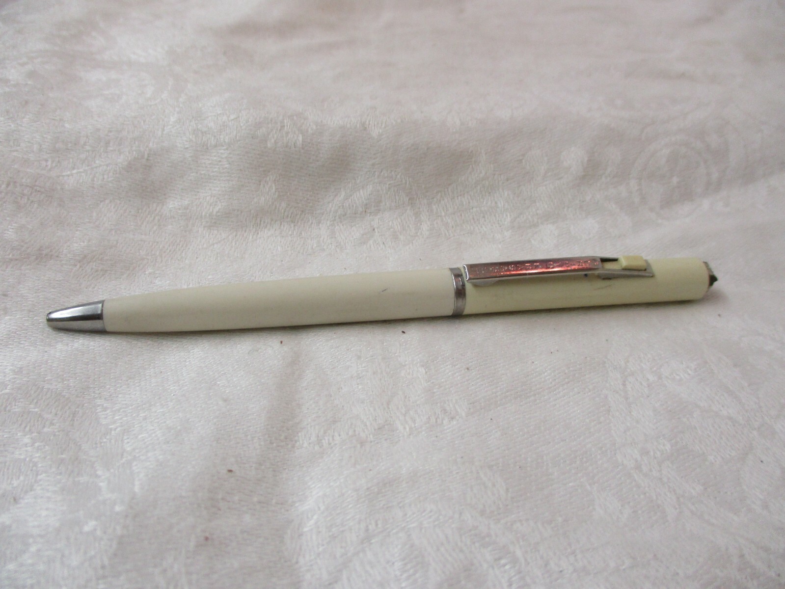 Vintage USA Scripto Erasable cream Ballpoint Pen | eBay