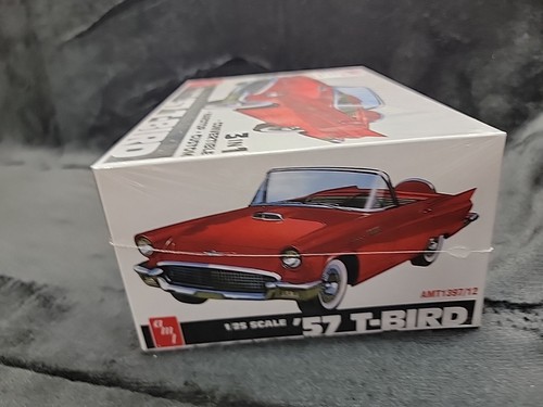 AMT 1957 Ford Thunderbird T-bird Model Car Kit Convertible Or Hardtop 1 ...