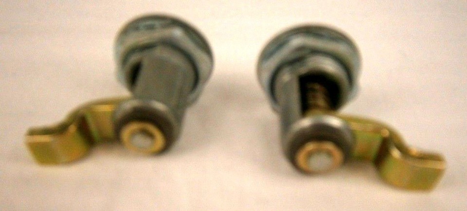 Southco 48-93L Single-Hole Mount Self-Adjusting Compres Latches Lot of ...