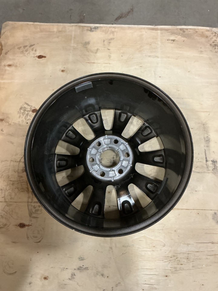 2019-2025 Chevrolet Silverado Yukon Sierra 20-inch Wheel Alloy OEM ...