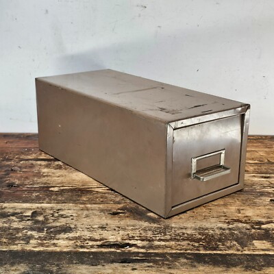 Filing Cabinets - Steelmaster Industrial