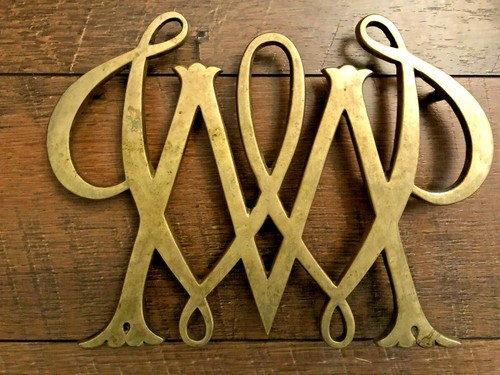 Colonial Williamsburg Logo Script Brass Trivet Queen Ann Cypher A | eBay