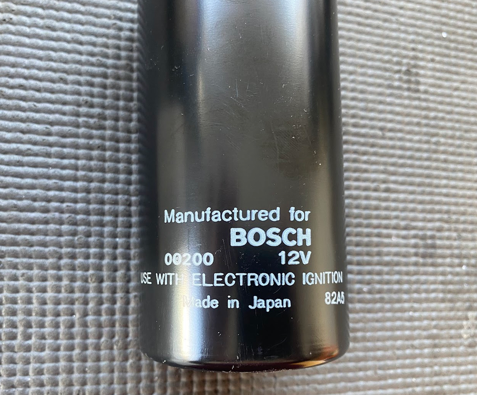 Bosch 12V Ignition Coil - 00 200 - For Nissan/Datsun 200SX, 210, 280Z ...