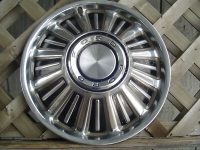 ONE 1967 67 FORD FAIRLANE GALAXIE HUBCAP WHEELCOVER CENTER CAP ANTIQUE ...