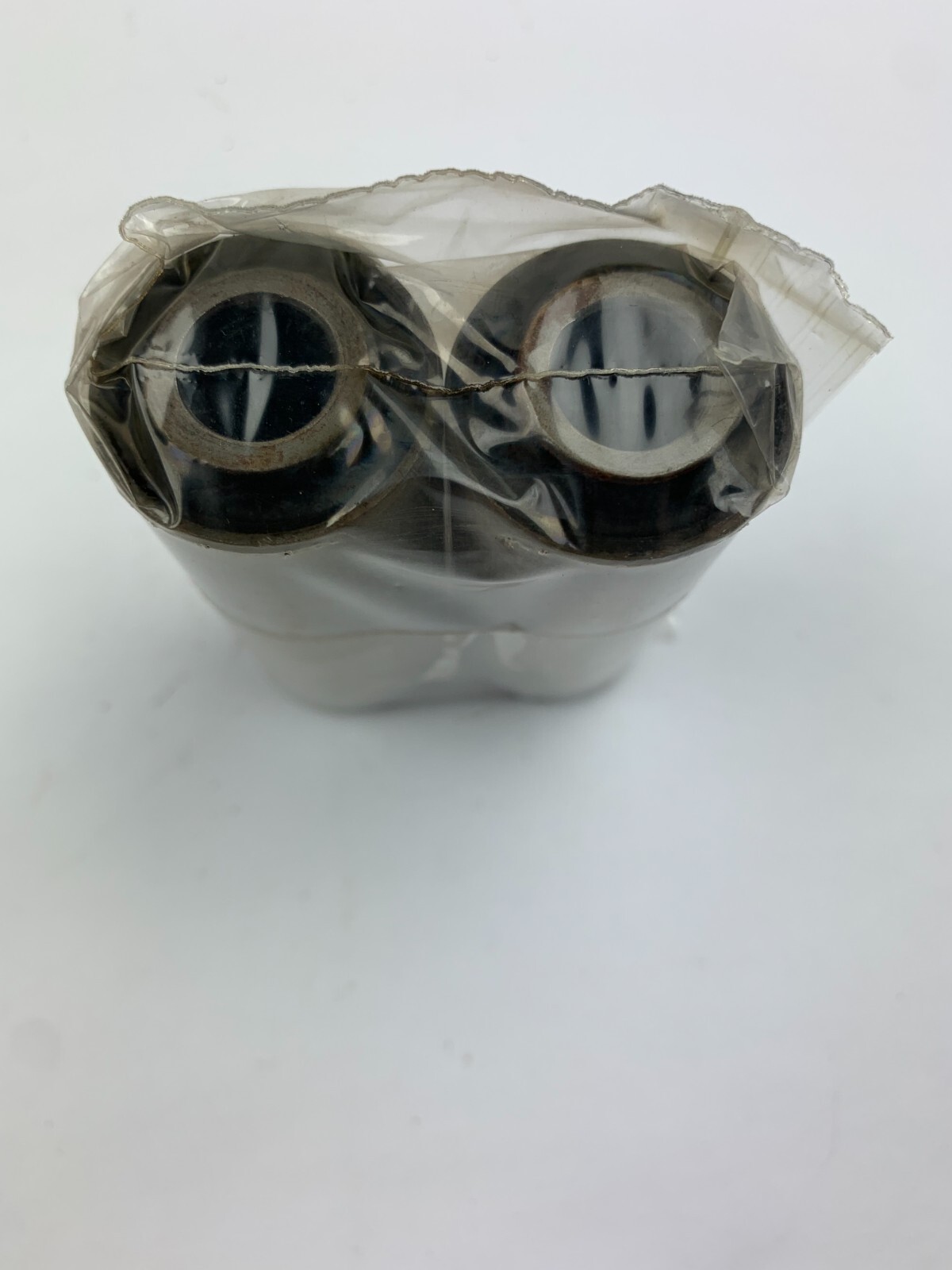 NORTON DOMINATOR METALASTIC BUSH S/A FEATHERBED 06-7767 (SOLD IN PAIRS ...