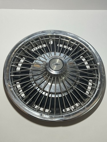 1967 Chevy Spoke Hubcap Chevelle Wire Wheel Cover 1968 1969 1970 1971 ...