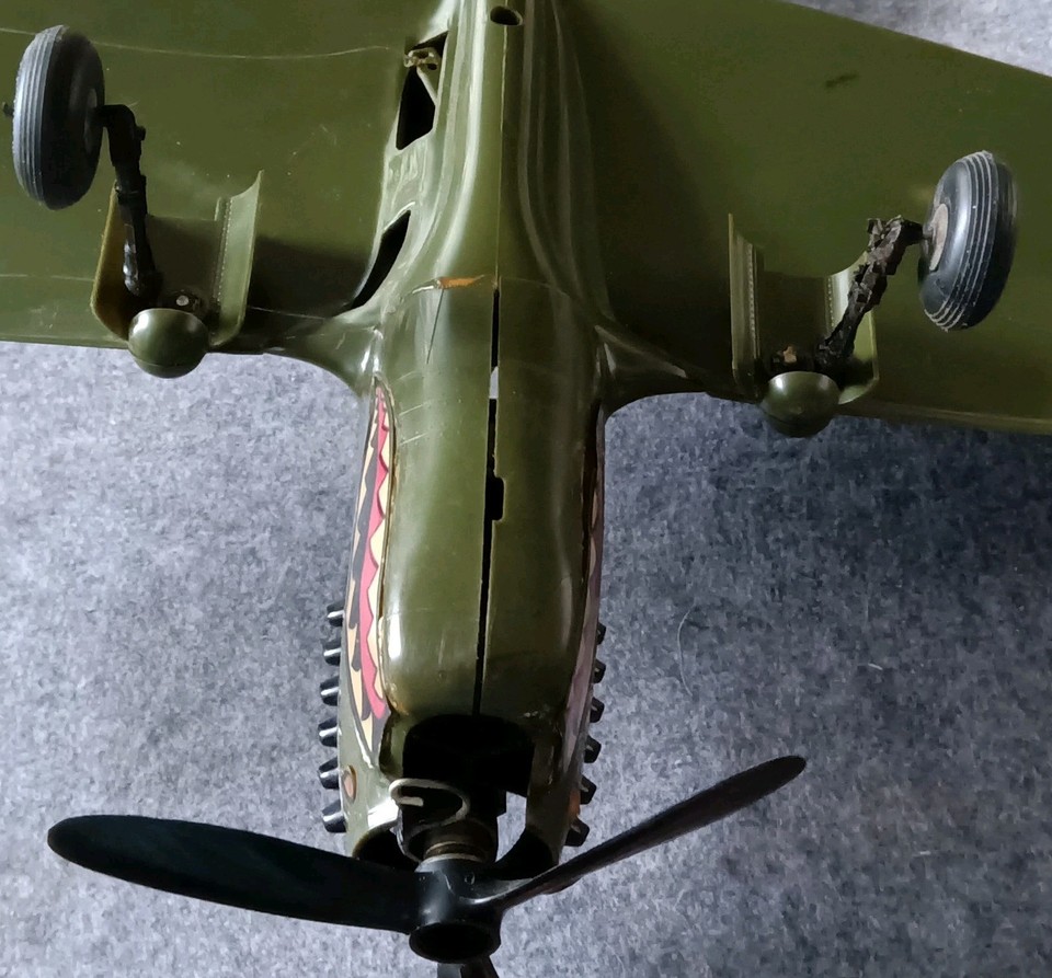 Vintage Cox P-40 Warhawk Plane Flying Model .049 Gas Powered Engine Toy ...