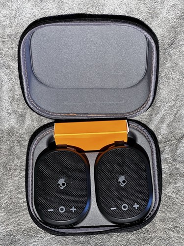 Skullcandy Kilo Wireless Waterproof Bluetooth Speaker with Case Bundle ...