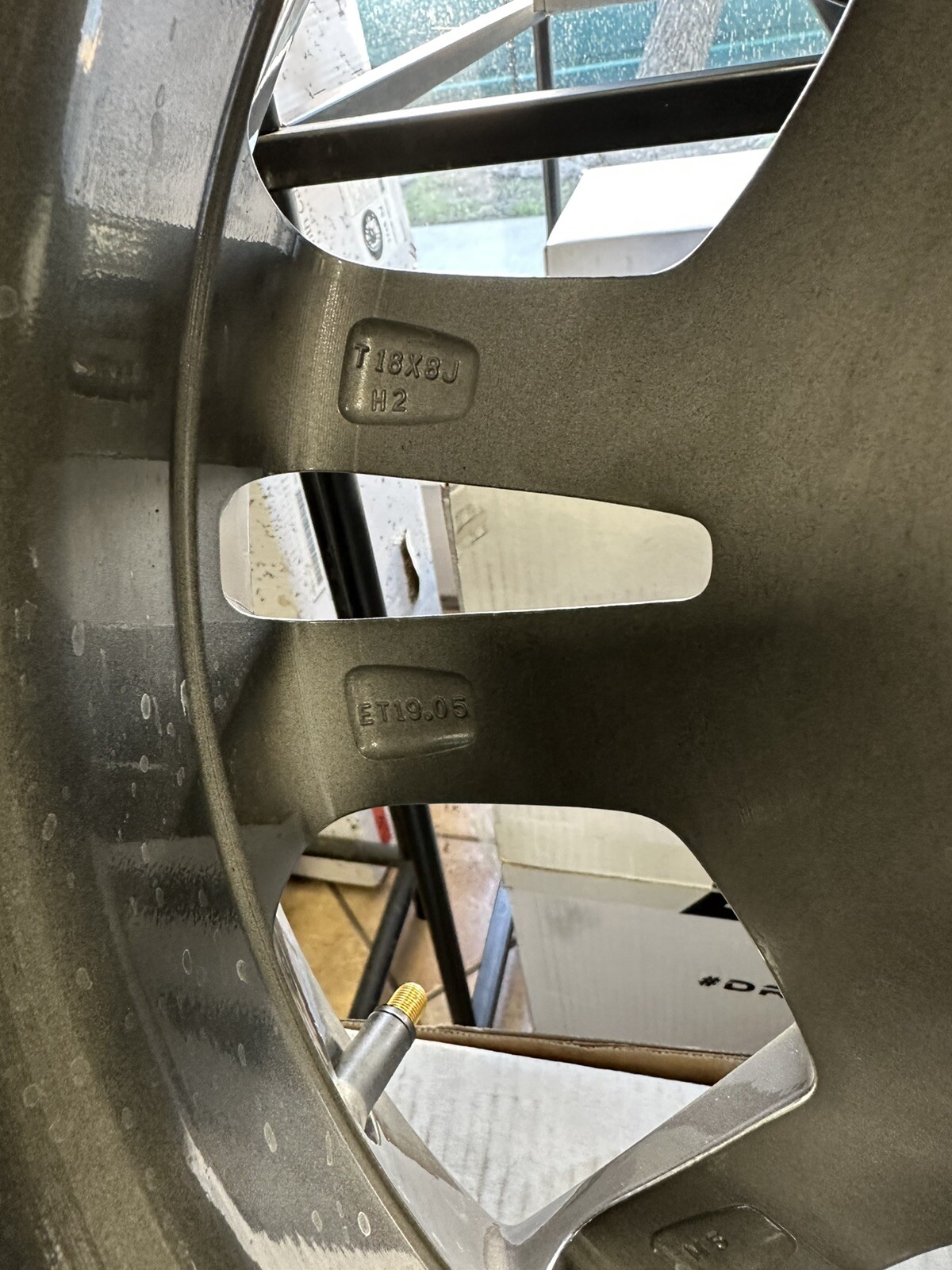 (4) OEM 2022-2024 Jeep Wagoneer 18x8 Silver 6 Double Spoke Aluminum Rim ...