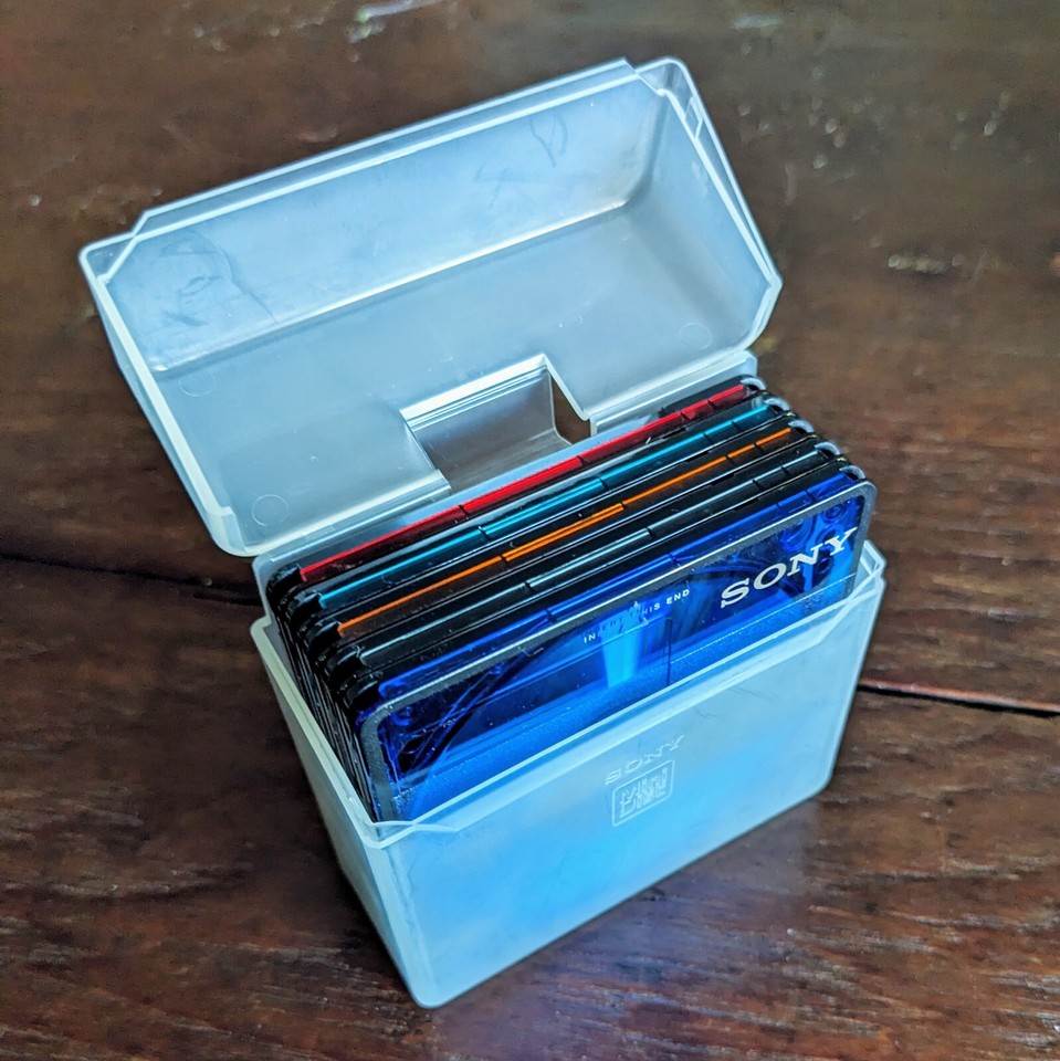 Sony MD74 MiniDisc Recordable Color 74 Min 5-Pack + Case + Labels ...