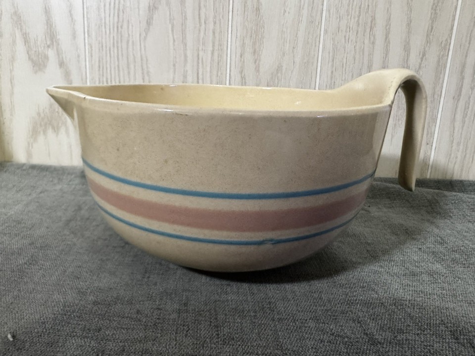 Vintage McCoy Pink and Blue Band Batter Bowl With Spout And Handle used ...