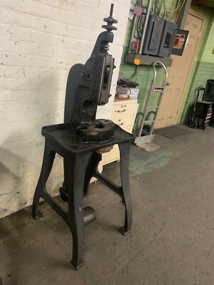 Fabrication - Kick Press