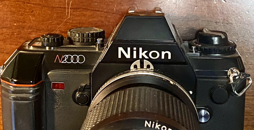 Nikon N2000 SLR with Nikkor 35-105mm zoom lens (Original Owner) | eBay