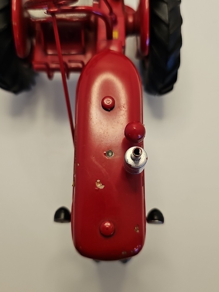 Custom 1/16 Farmall B Tractor toy IH Lyle Dingman Mccormick ...