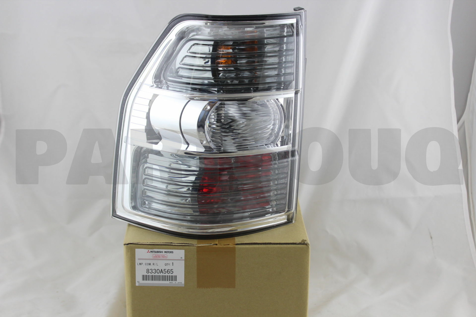 8330A565 Genuine Mitsubishi LAMP ASSY,COMB,RR LH | eBay