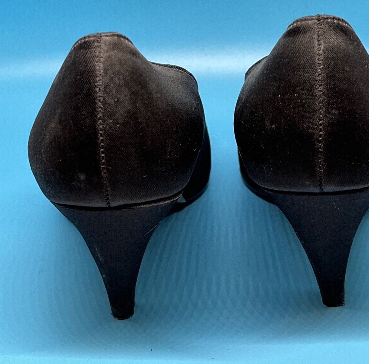 Nina Sz 6.5 Mid-Heel Black Satin Pump. 1980s vintage… - Gem