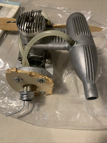 KB K&B 40 RC Model Airplane Engine With Muffler Parts Estate Untested ...