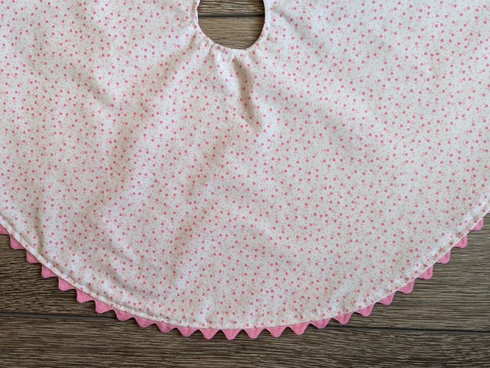 Red & Pink Hearts Valentine’s Day Mini 18” Tree Skirt Reversible ...