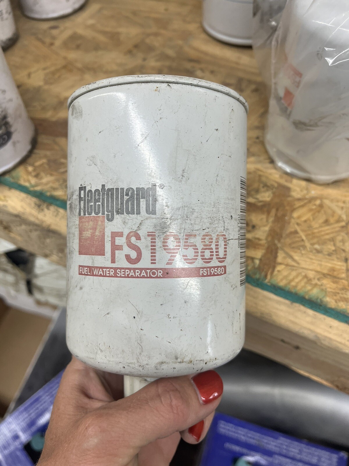 WIX 533245 - Fuel filter cross reference