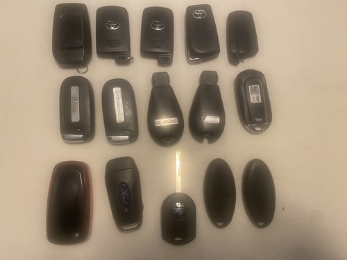 LOT OF 15 Used OEM Car Key Fobs Keys-Remote Keyless Entry Key Lot | eBay