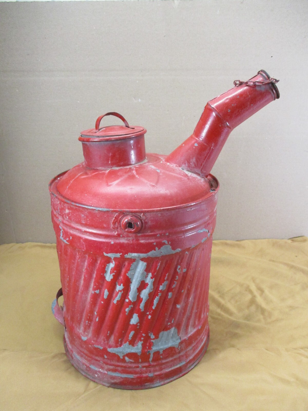 Antique Red Galvanized Embossed Metal Gas Oil Can with Spout | eBay