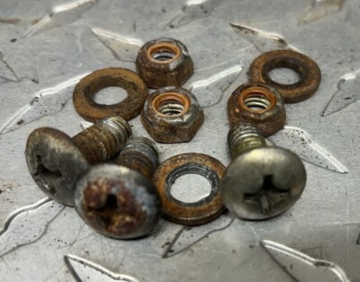 TORO CCR 2450 GTS Snowthrower 38515 Chute Screws {V} | eBay