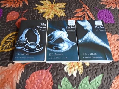 50 shades of grey trilogy complete book set paperback adult chapter ...