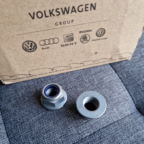 Genuine Aud VW Seat Rear suspension locking bolts 2x for Audi A4 B6 B7 ...