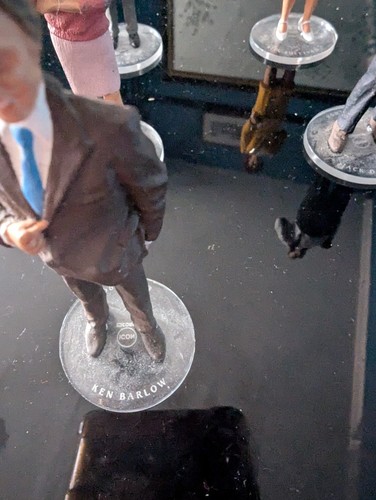 Set Six Figures From Great Soap Collection Street | eBay