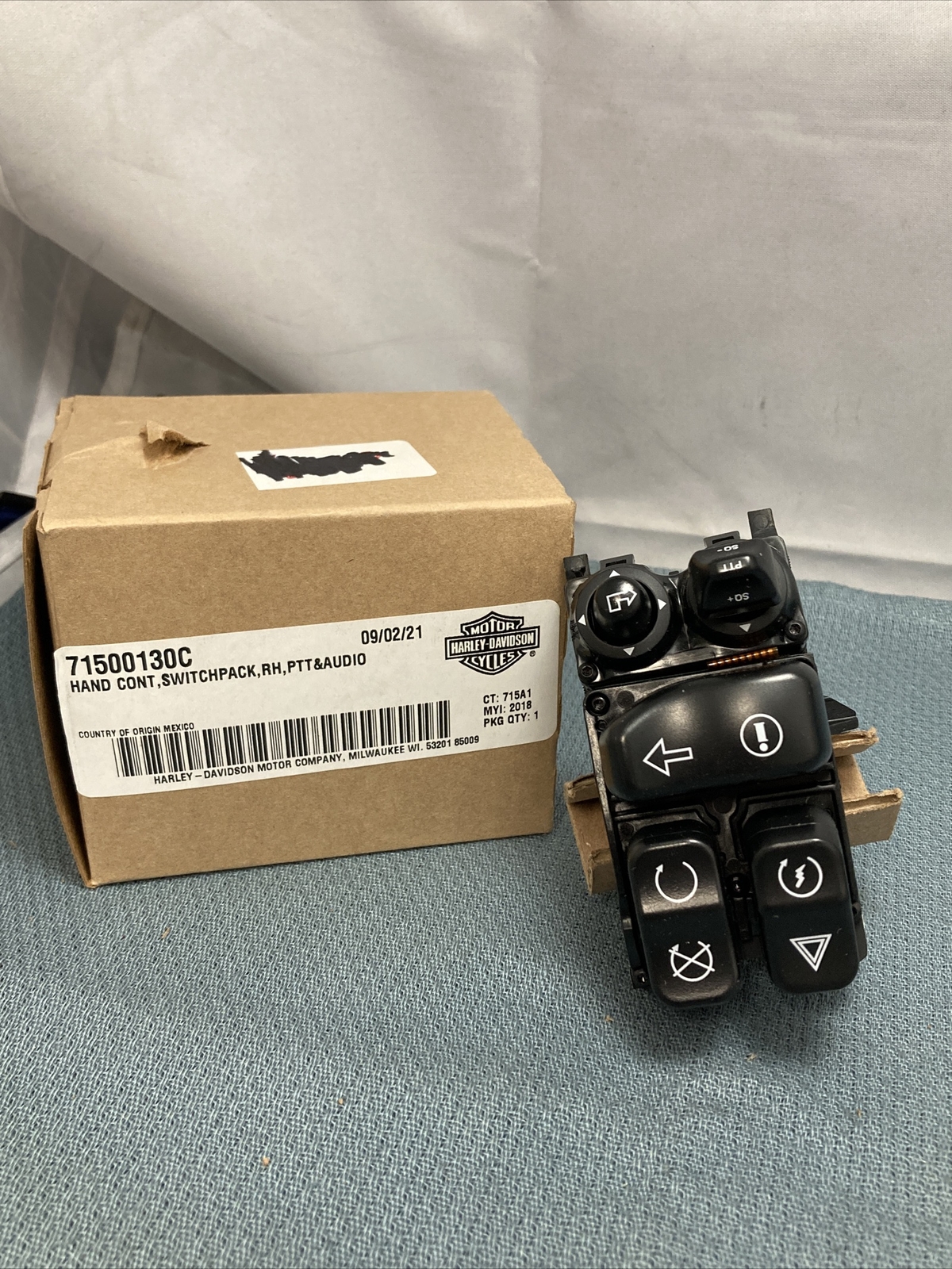 2016+Harley+Davidson+Ultra+Limited+Touring+Right+Switches+Start+Switch+ ...