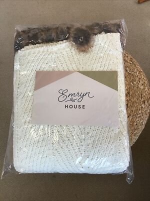 Emryn House Cozy Knit Throw With Pompoms, Off White 50x60 Inch. (h) | eBay