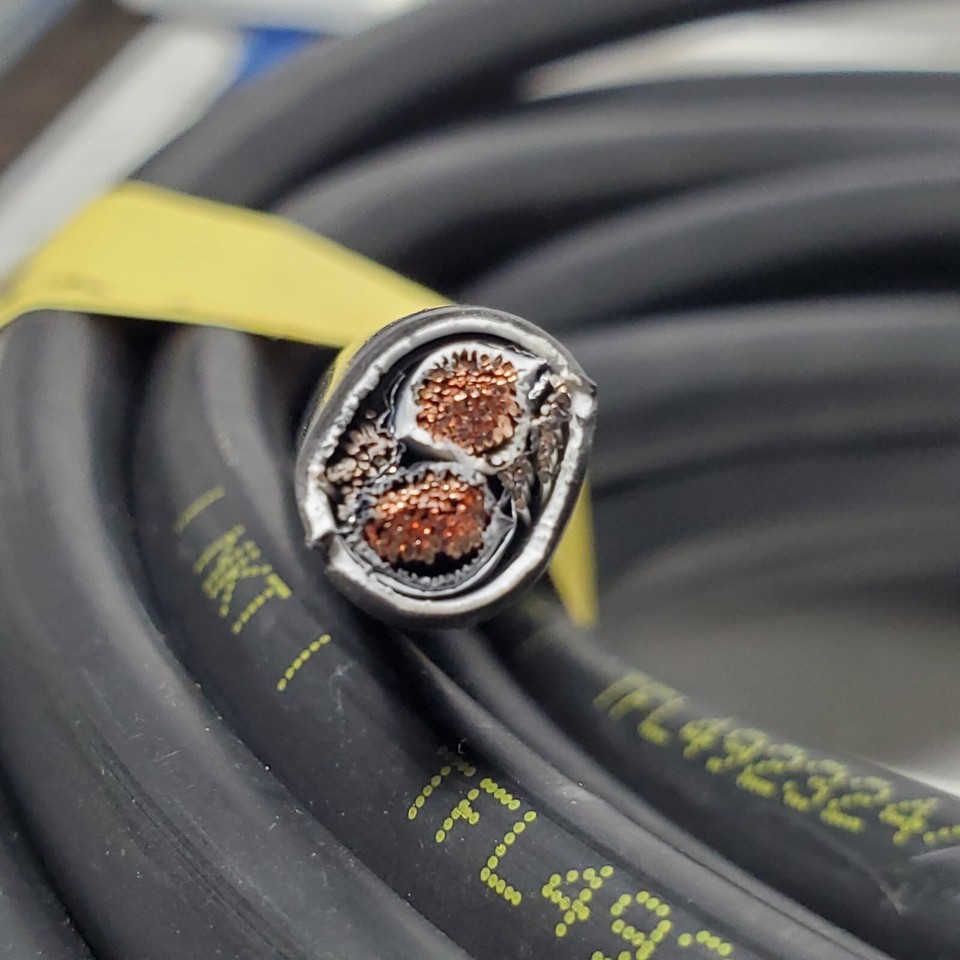 2-10 AWG (2x6mm2) (34') Shielded Power Cable 2 Conductor 600V TFL492324 ...