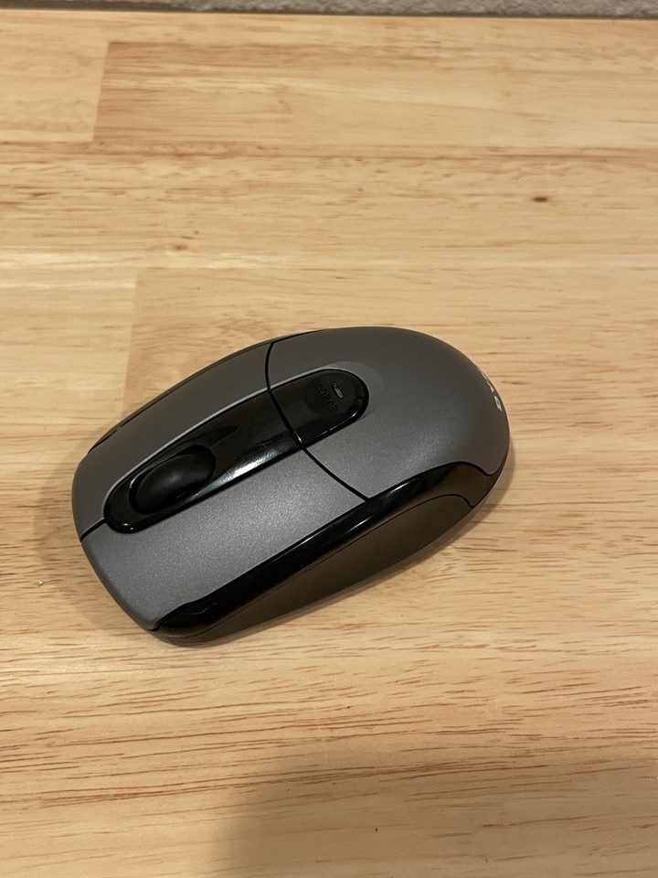 Dynex DX-PWLMSE Wireless Optical Laptop Mouse - Plug & Play USB ...