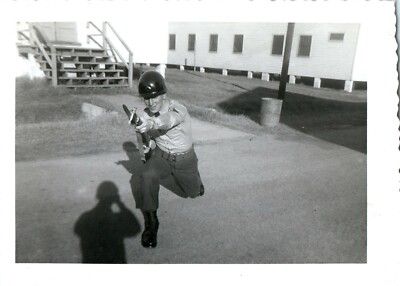 US MILITARY RIFE & BAYONET ACTION STANCE ALABAMA WW2 WWII era ORIGINAL ...