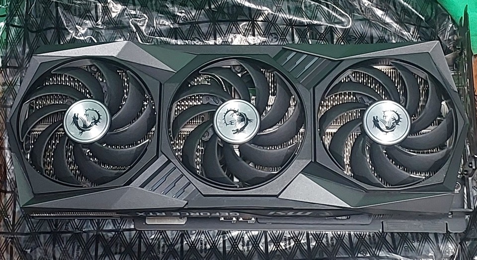 MSI Gaming X Trio GeForce RTX 3090 Ti 24GB - Graphics Card - Excellent ...