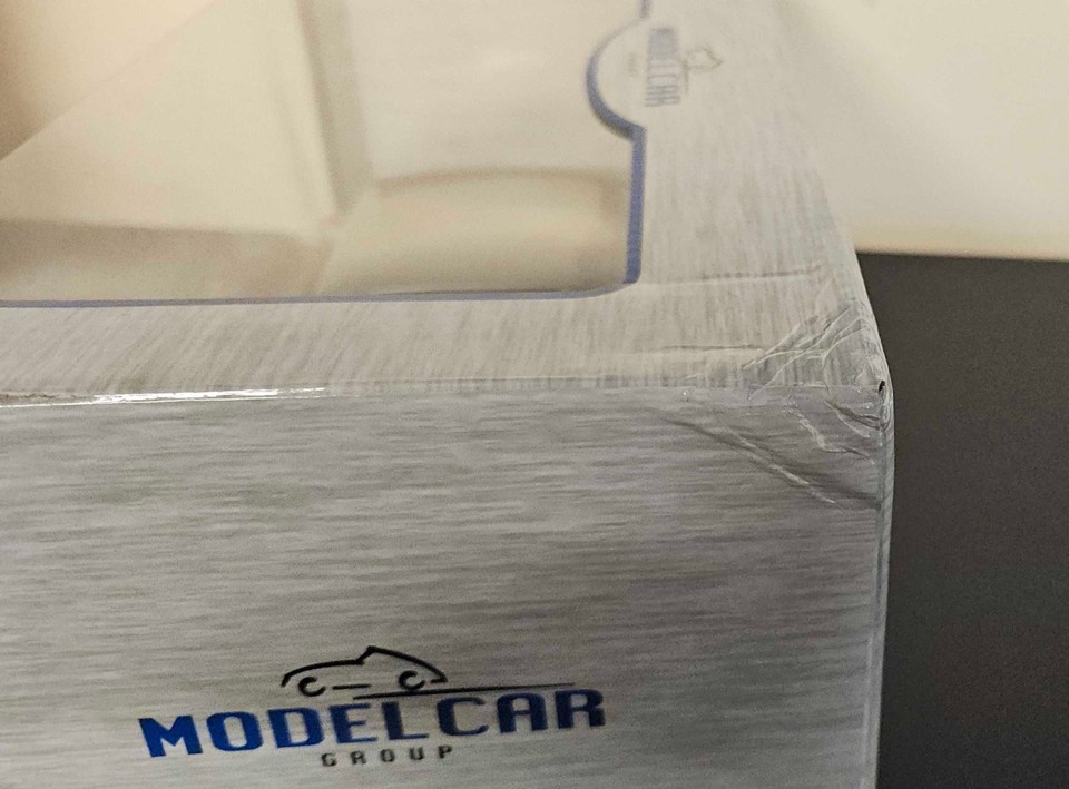 1/18 VAUXHALL CAVALIER GSI 2000 16V GREY RHD UK EXCLUSIVE MCG18849 ...